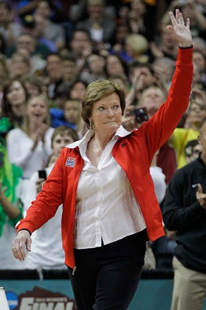 Pat Summitt, winningest coach in Division I college basketball, dead at 64