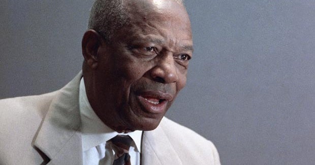 LeRoy Walker, USOC's first black chairman, dies - CBS News