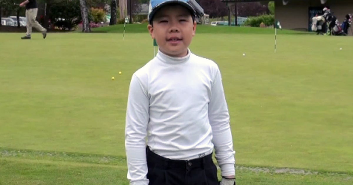 The most impressive and adorable golf lesson ever - CBS News