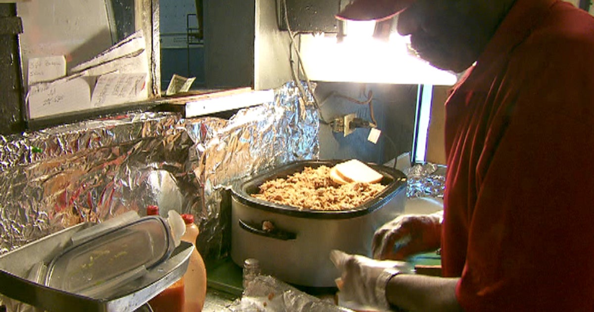 Tiny Bar-B-Q restaurant wins big food award - CBS News