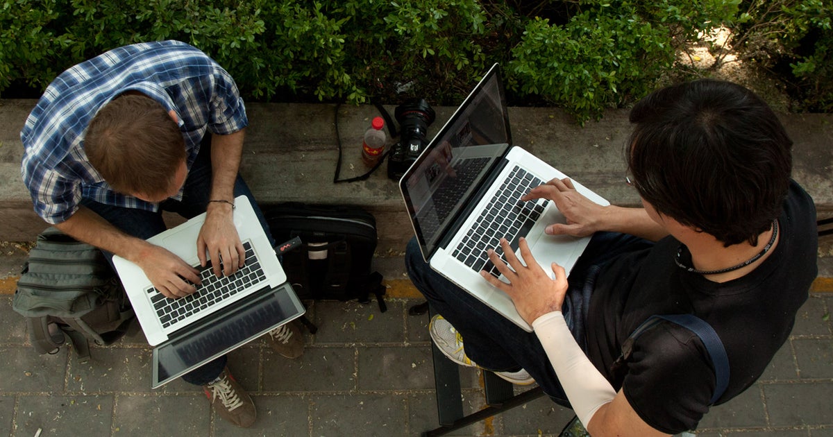 China ignores questions on expelled journalist - CBS News