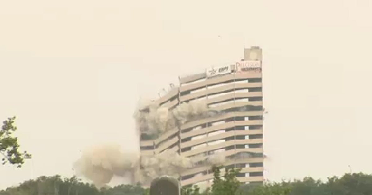 Video: Hotel implosion in Texas - CBS News