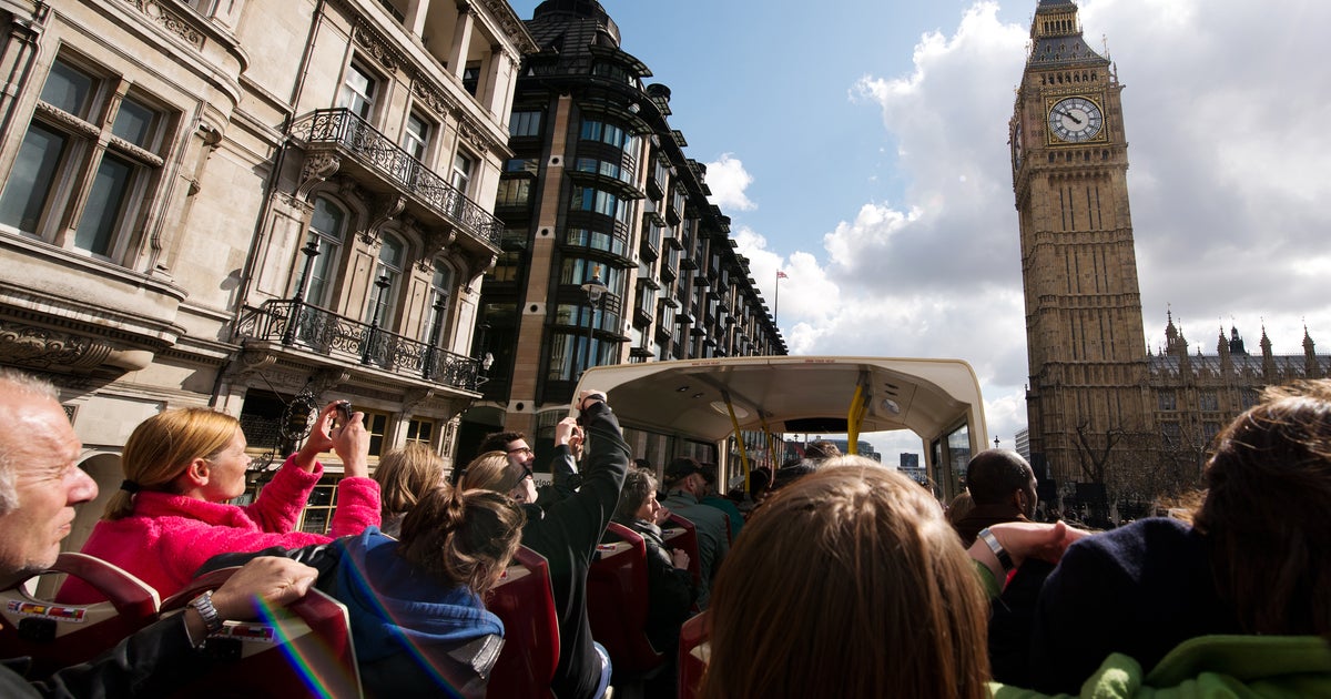 Preview: A look inside London's iconic Big Ben - CBS News