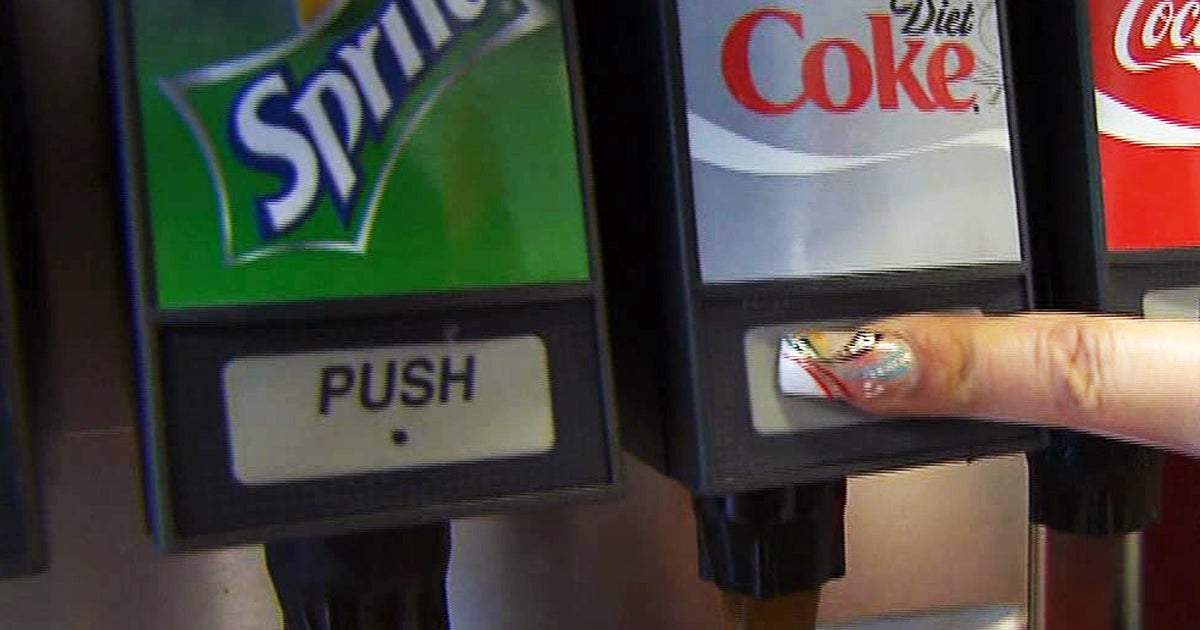 Half of New Yorkers say Bloomberg ban on giant sodas is bad idea - CBS News