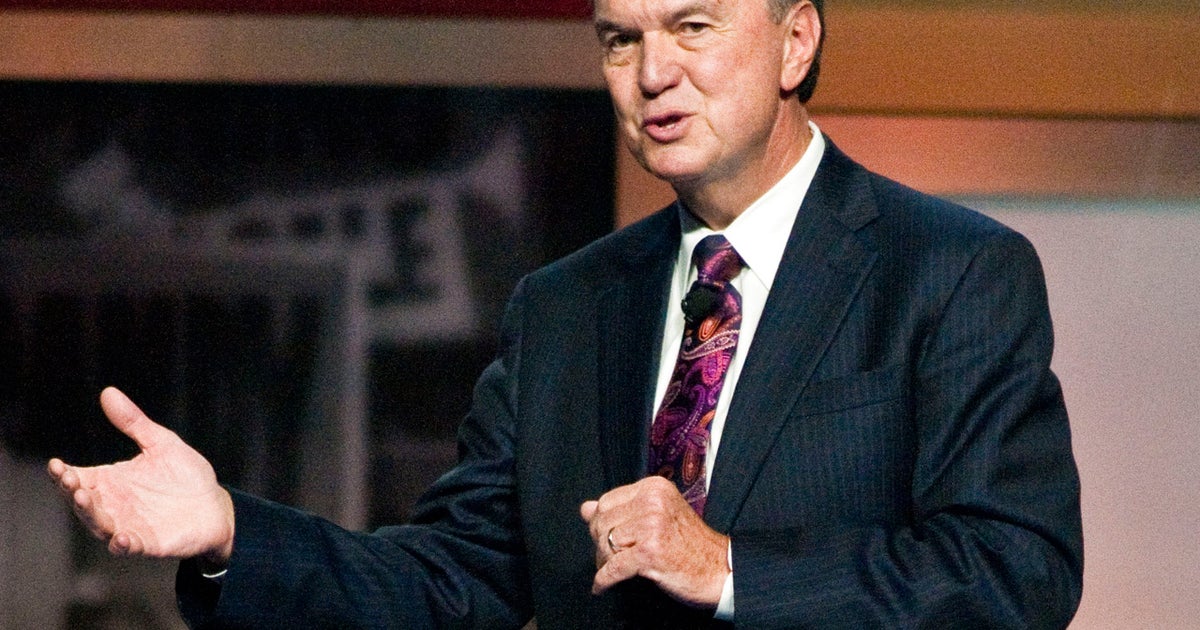 Wal-Mart CEO committed to 'integrity' - CBS News