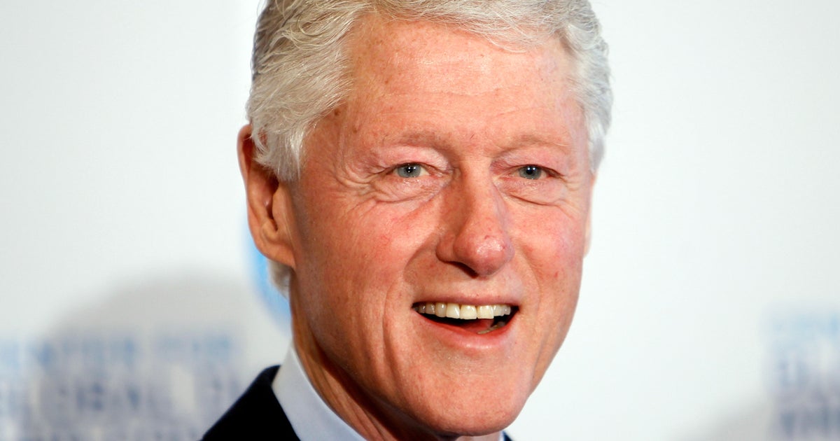 Bill Clinton backs interstellar voyage project - CBS News