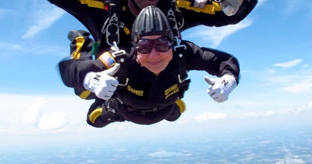 2 great-grandmas parachute for Ohio charity - CBS News