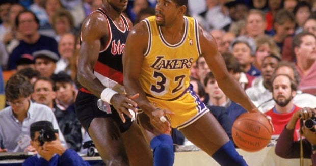 Clyde Drexler denies saying Magic Johnson earned spot on Dream Team out ...
