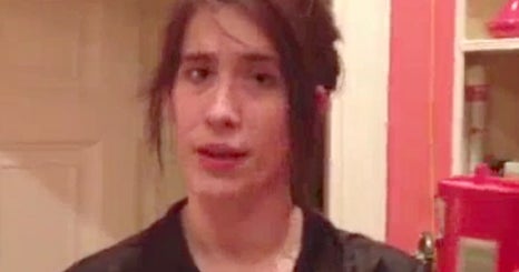 Singer-songwriter Imogen Heap sings salt into shapes - CBS News