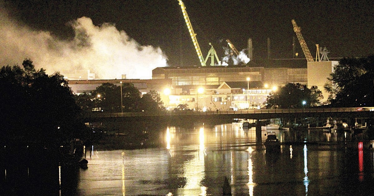 Navy: Worker set $400M Maine submarine fire to get out of work early ...
