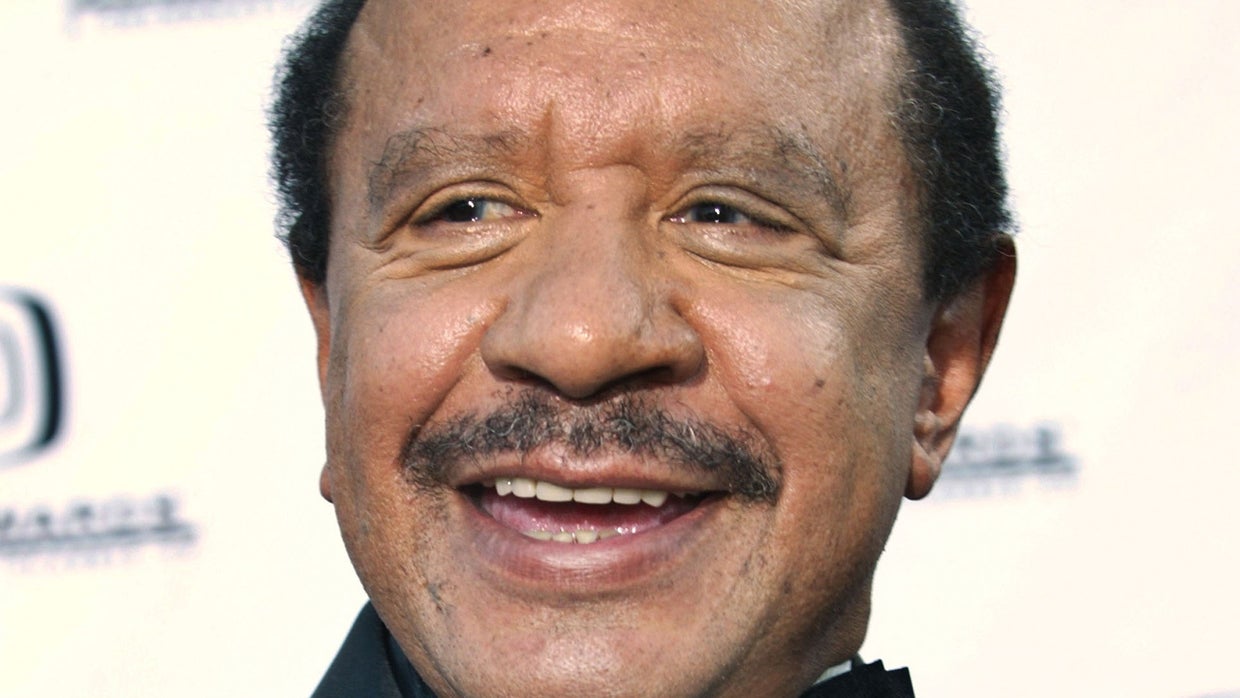 Ned Wertimer, doorman on "Jeffersons," dies at 89 - CBS News