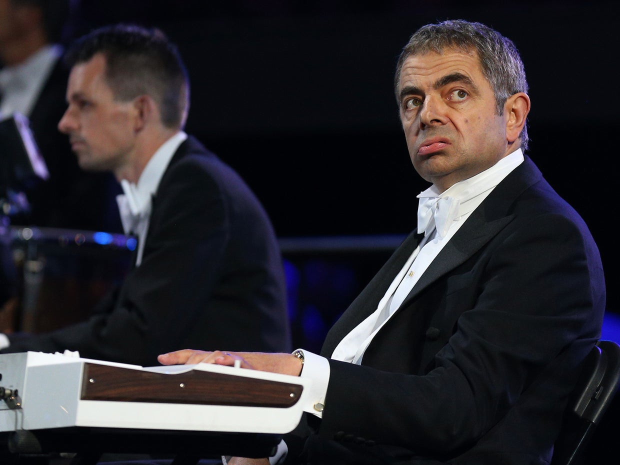 London 2012: Rowan Atkinson is Mr. Bean at the opening ceremony - CBS News