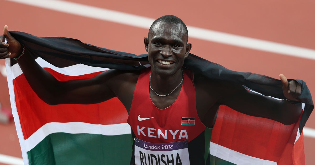 Kenyan sets Olympic record his father missed - CBS News
