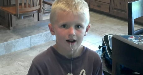 Boy uses creative method to pull out a loose tooth - CBS News