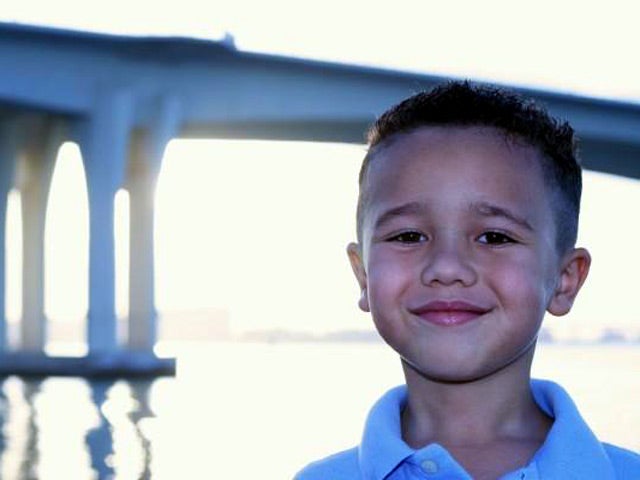 Fla. mom accused of killing her 2 kids, self