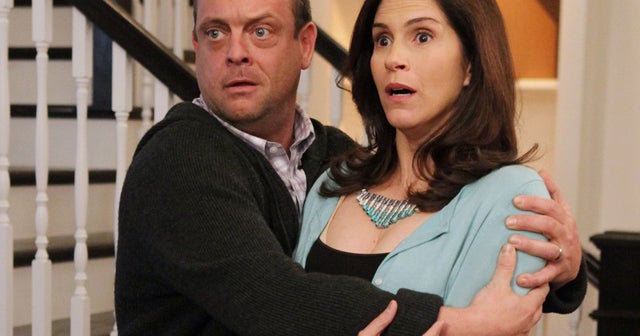 "The Neighbors" series premiere: Love it or hate it? - CBS News