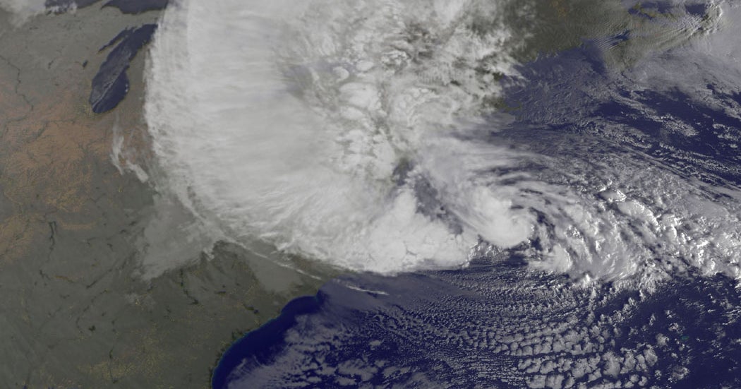 Hurricane Sandy storm tracker and forecast maps - CBS News