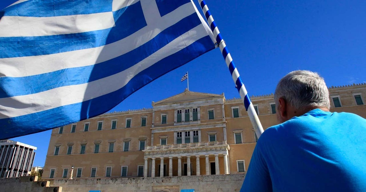 Greece beats deficit reduction targets - CBS News