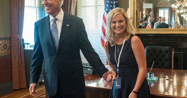 Joe Biden guest stars on "Parks and Recreation" - CBS News