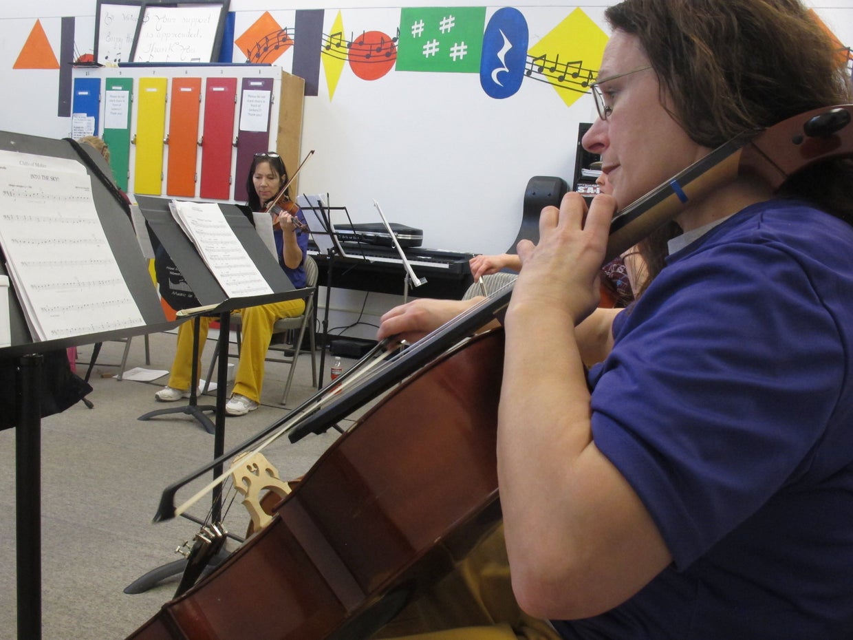 Women's prison orchestra