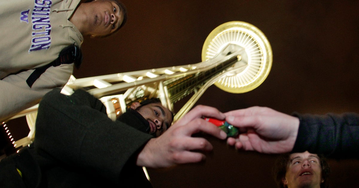 Marijuana legalized in Wash.: Seattle celebrates - CBS News