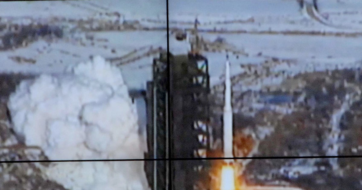 Space race in Asia heating up - CBS News