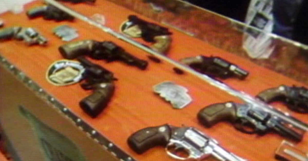 1977: A rare inside look at the NRA - CBS News