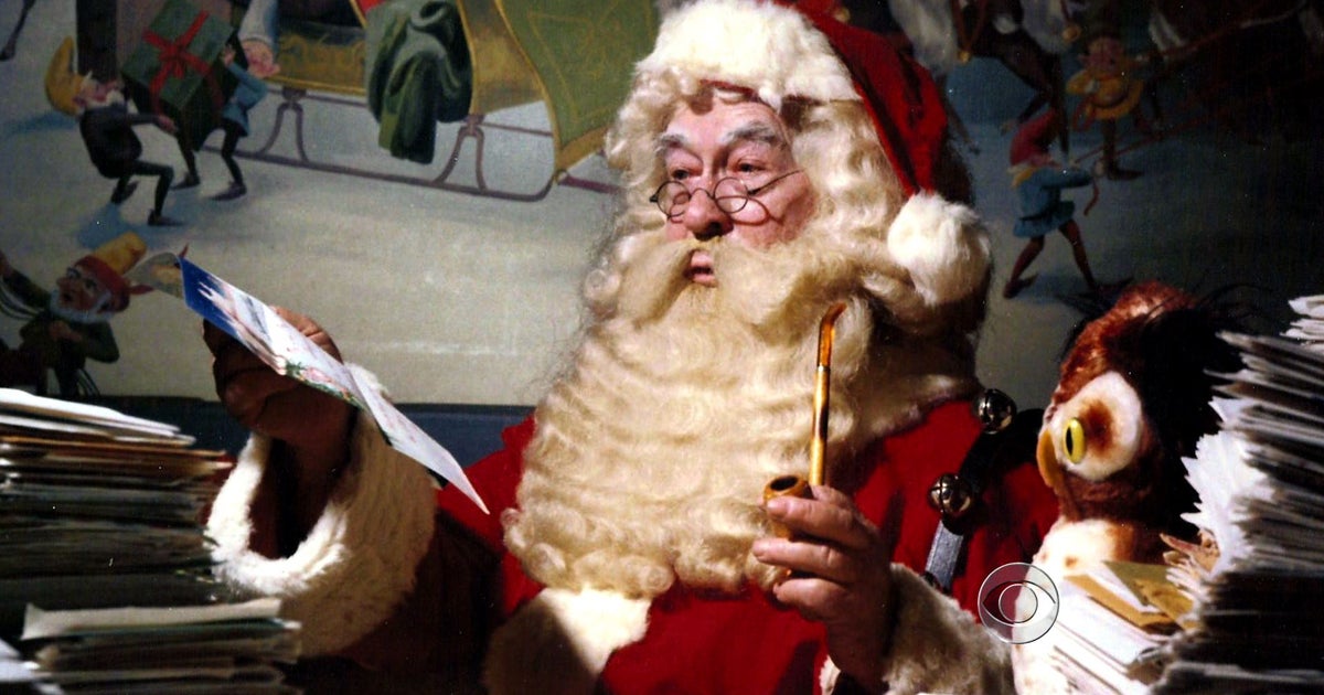 A place where letters to Santa Claus go - CBS News