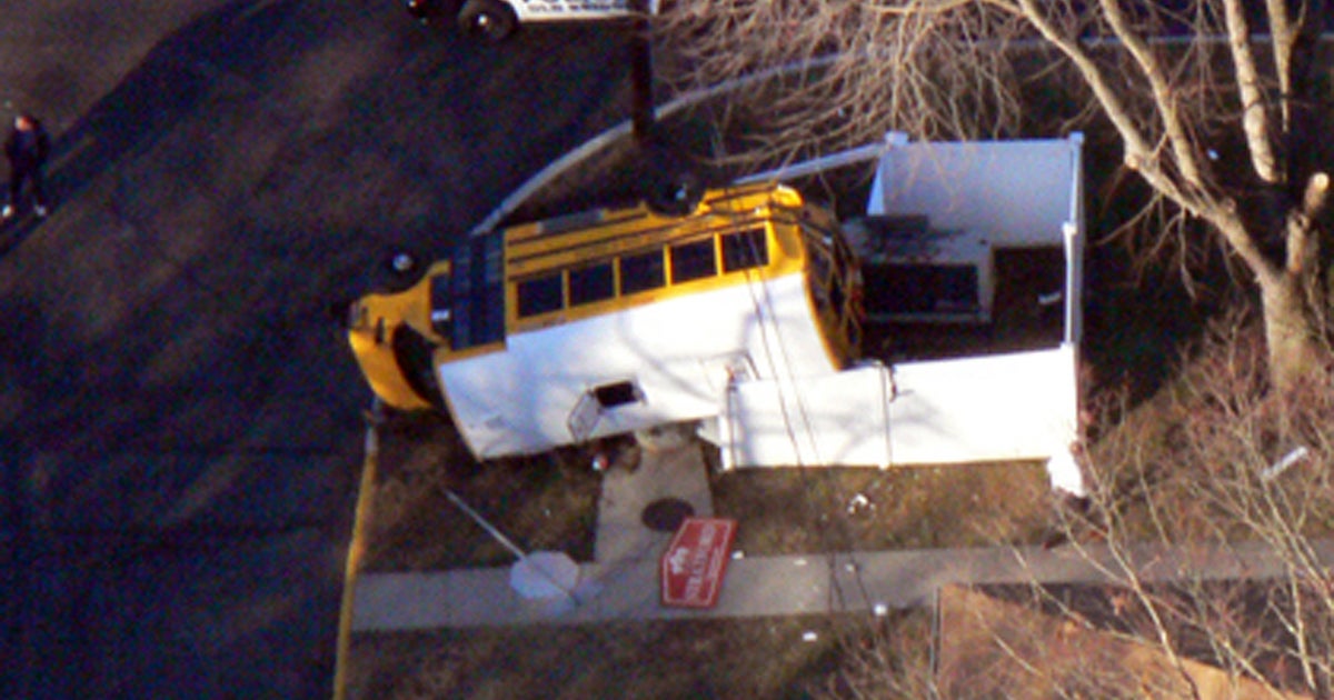 Mini school bus, commuter bus crash in N.J. - CBS News