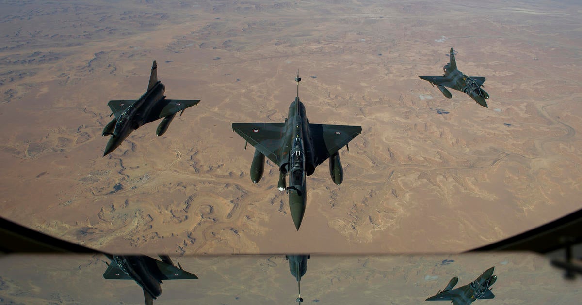 Fight continues in Mali