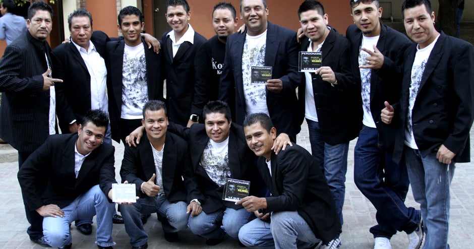 Surviving Mexico band member leads police to bodies - CBS News