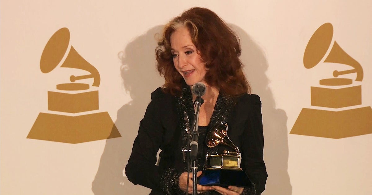 Bonnie Raitt on 10th Grammy win - CBS News