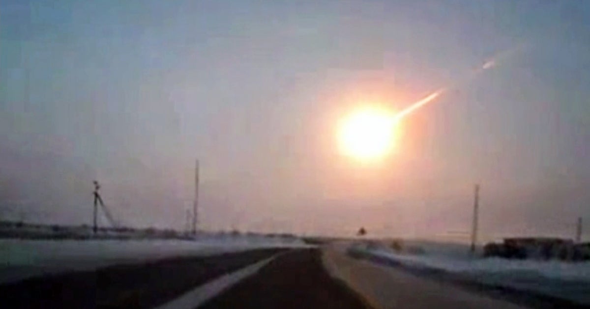 Russian dash cam video: From stunning to bizarre - CBS News