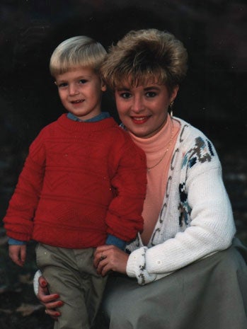 "48 Hours": Inside the life of Tina and Joe Caronna