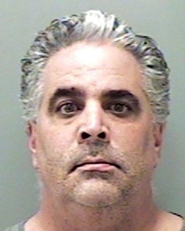 "48 Hours": Inside the life of Tina and Joe Caronna