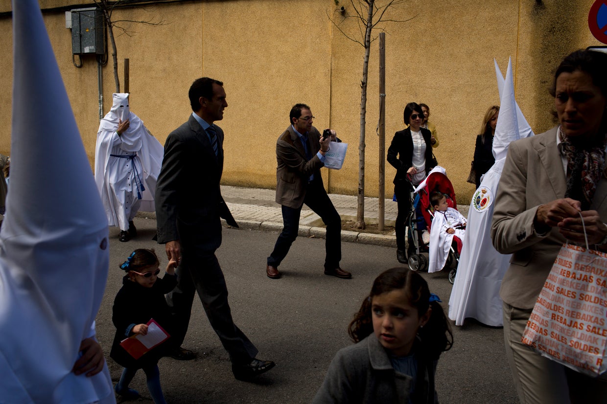 Haunting images of Holy Week in Spain
