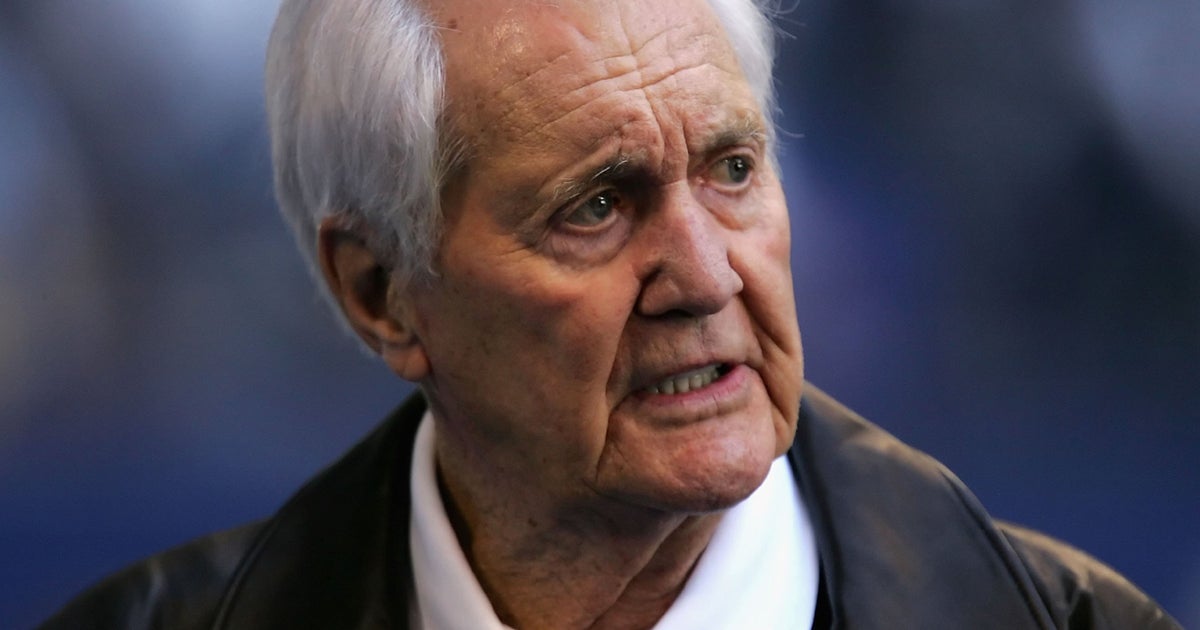 Super voice gone: Pat Summerall dead at 82 - CBS News