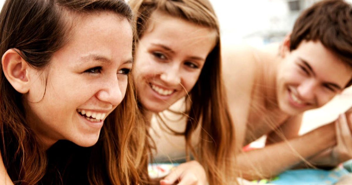 Study: Increased risk for young people and skin cancer - CBS News