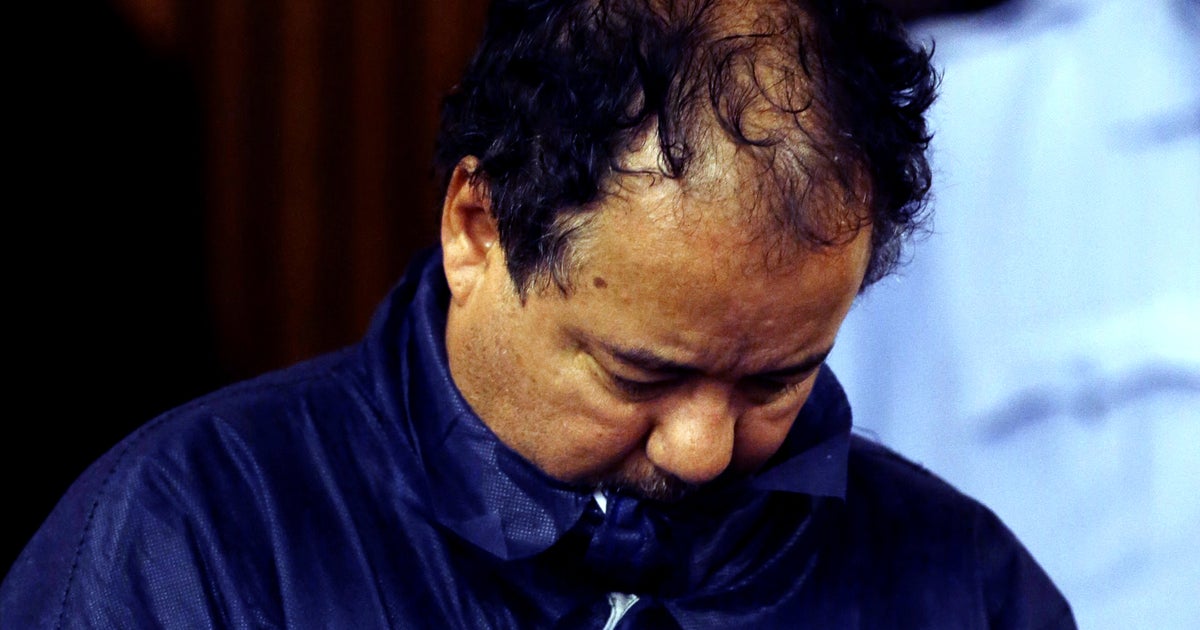 Ariel Castro Update: Accused Cleveland kidnapper indicted on 329 counts ...