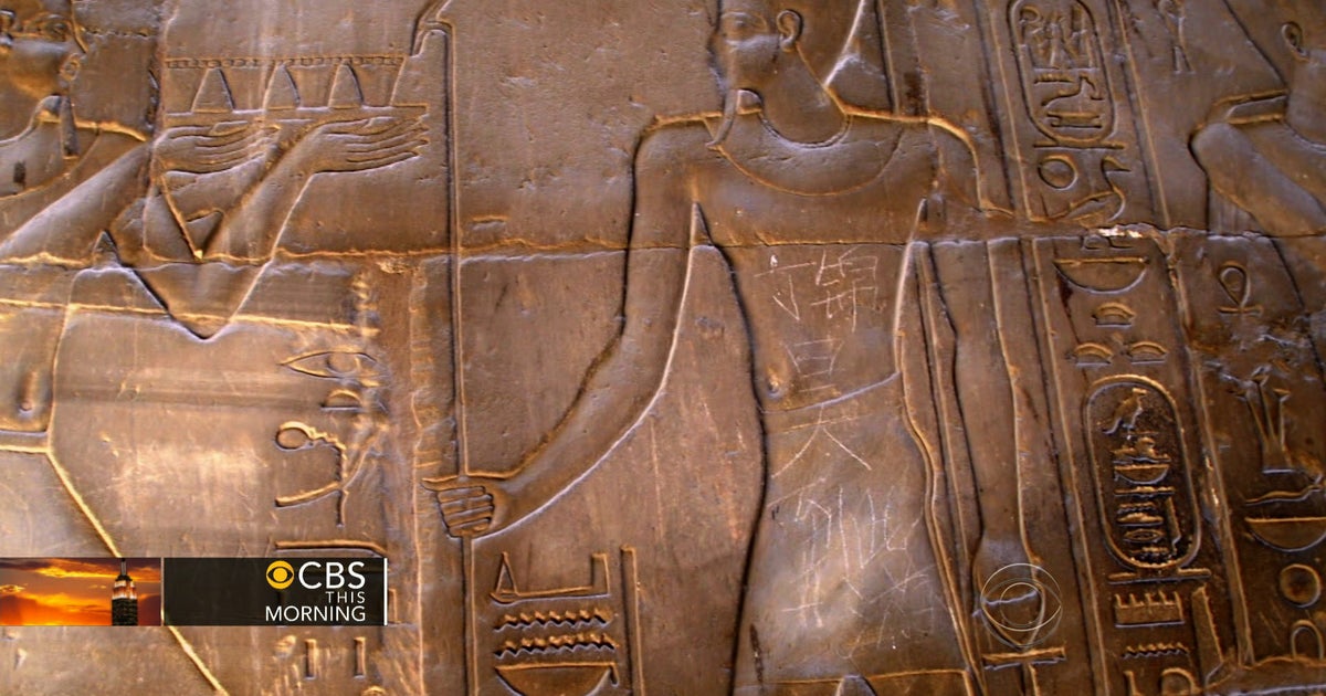Chinese teen tourist's alleged vandalism of Egyptian temple sparks ...