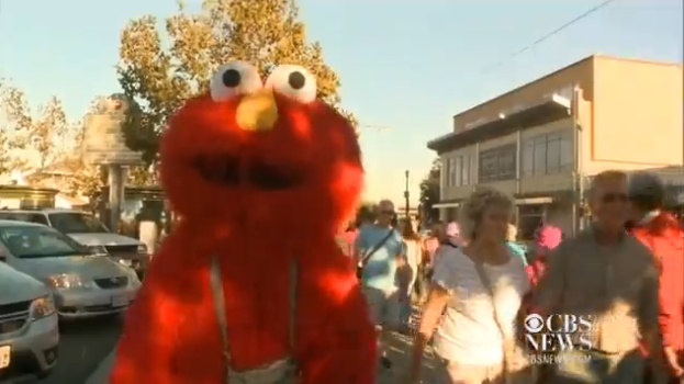Evil Elmo With Gun