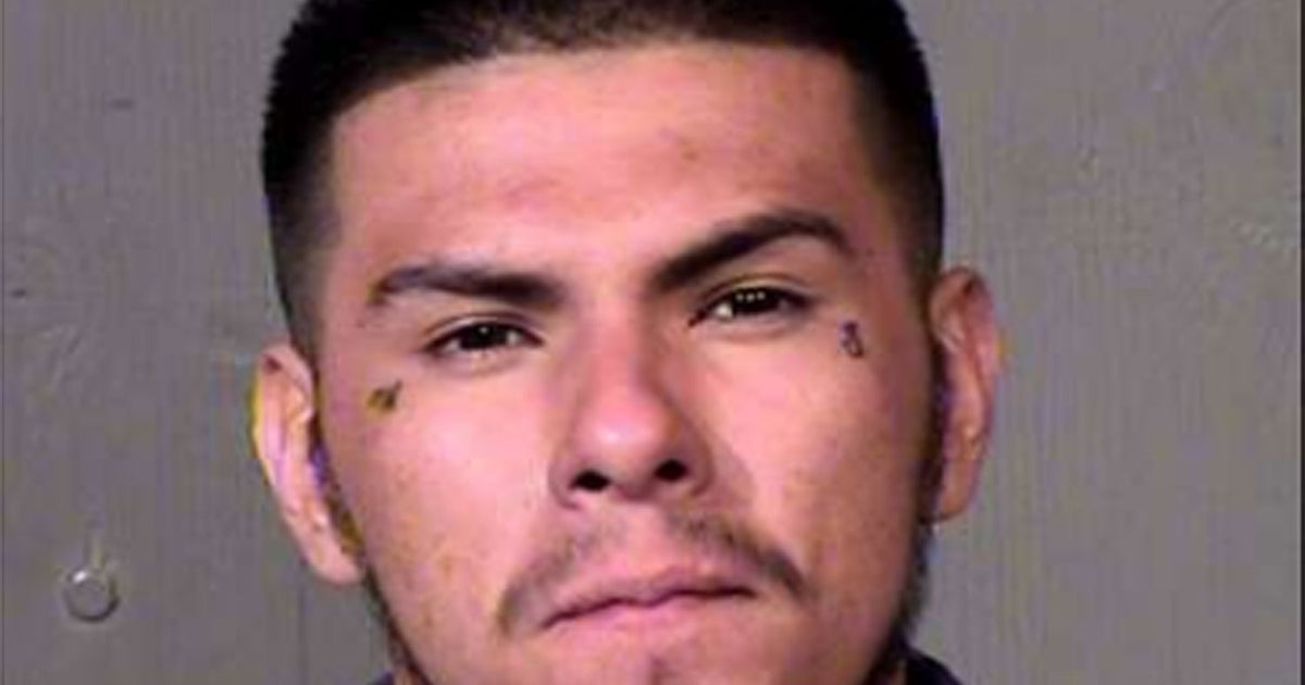 Prison Pizza: Sheriff Joe Arpaio rewards inmates who helped female ...