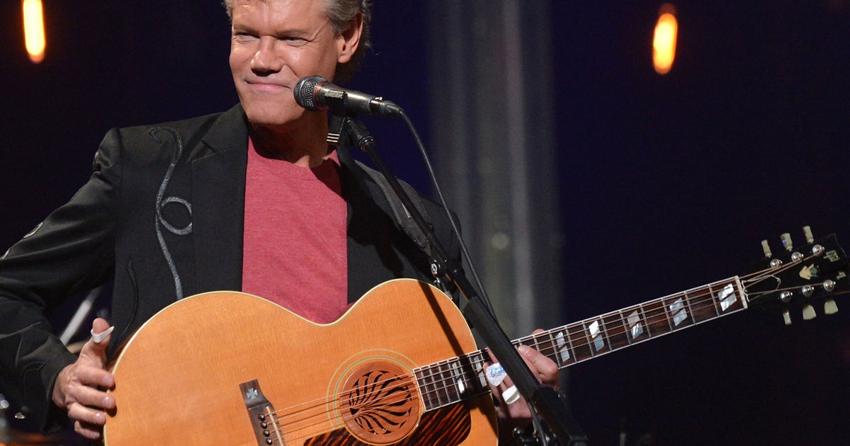 Country star Randy Travis in critical condition at hospital - CBS News