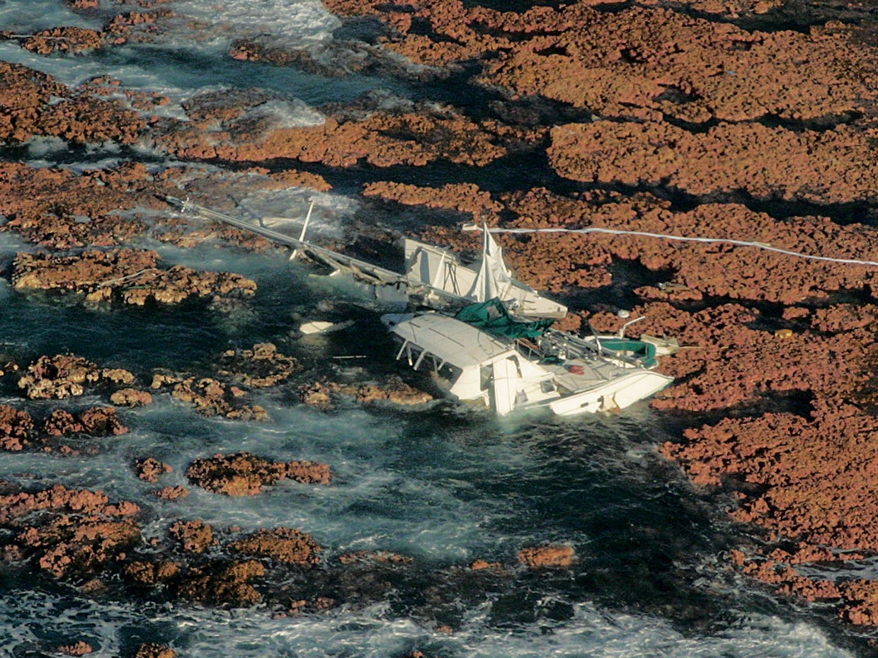 Voyage, shipwreck and rescue of the Silverwood family