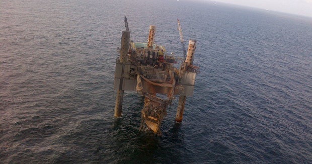 Fire out at natural gas well off La. coast - CBS News