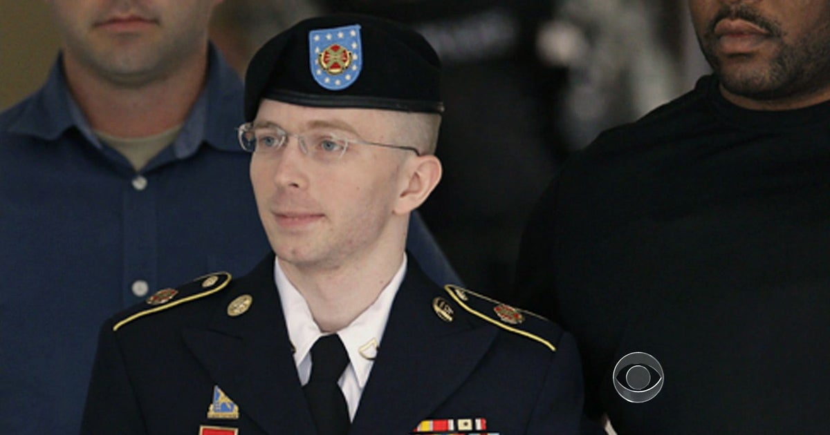 Bradley Manning facing up to 136 years as sentencing phase begins - CBS ...