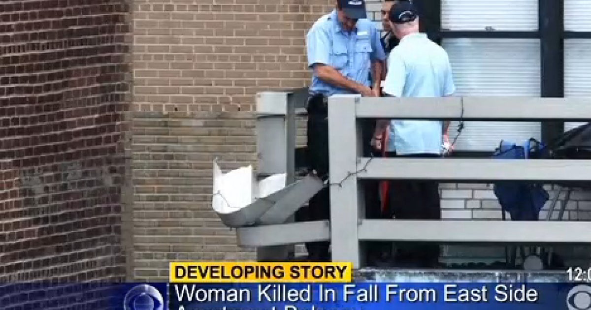 Woman on first date plunges 17 floors from NYC balcony - CBS News