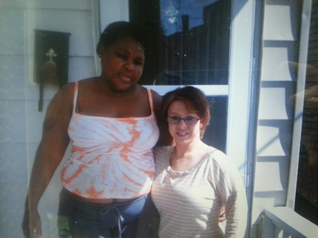 Michelle Knight, Cleveland kidnapping victim, returns to home of captor ...