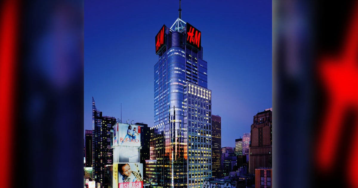 H&M billboard stirs skyline controversy in NYC - CBS News