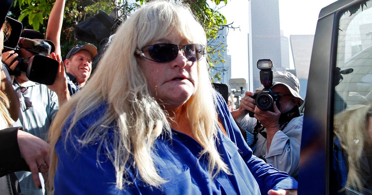 Michael Jackson's ex-wife cries while testifying about singer's fear of ...